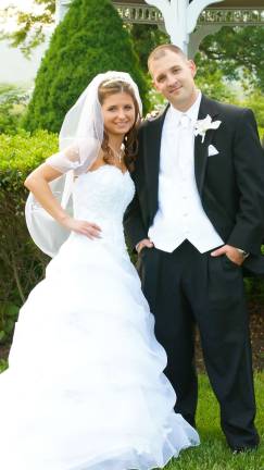 Courtney Proctor weds Joseph McGuiness