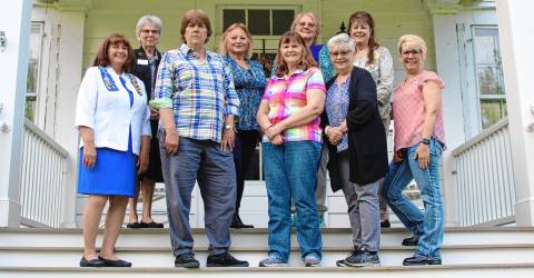 New officers of DAR chapter
