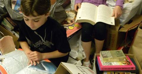 Sussex-Wantage library plans book sale