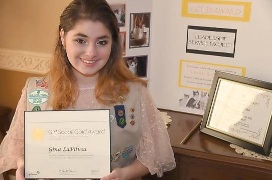 Gina LaPilusa earns Gold Award for helping feral cats