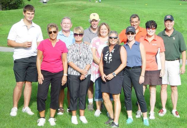 Black Bear hosts 9 n Dine golf tourney