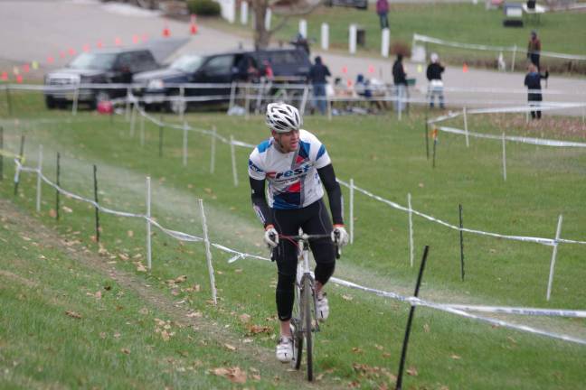 Cyclists get together for state championships