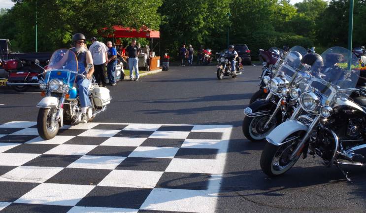 Chatterbox hosts veterans and bikers